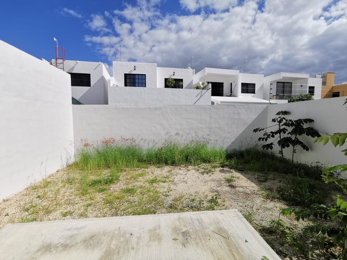 Renta‬ Hermosa Casa en - Rinconada de Gran Santa Fe - Wviviendas