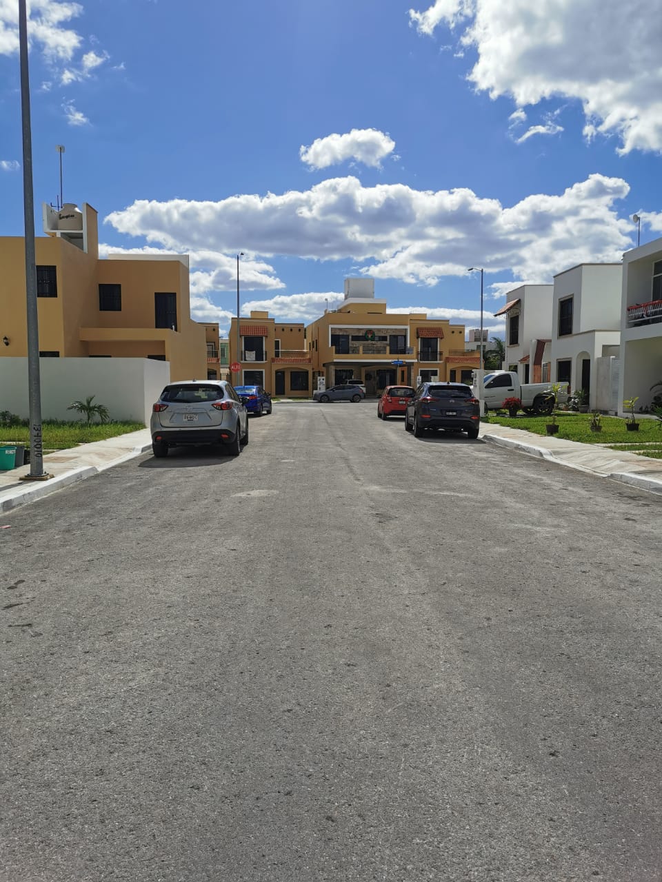 Renta‬ Hermosa Casa en - Rinconada de Gran Santa Fe - Wviviendas
